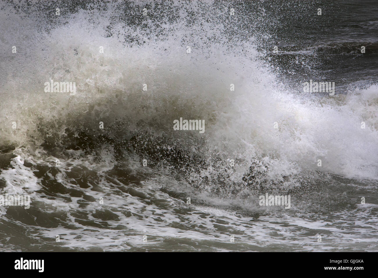 Waves swelling breaking along hi-res stock photography and images - Alamy
