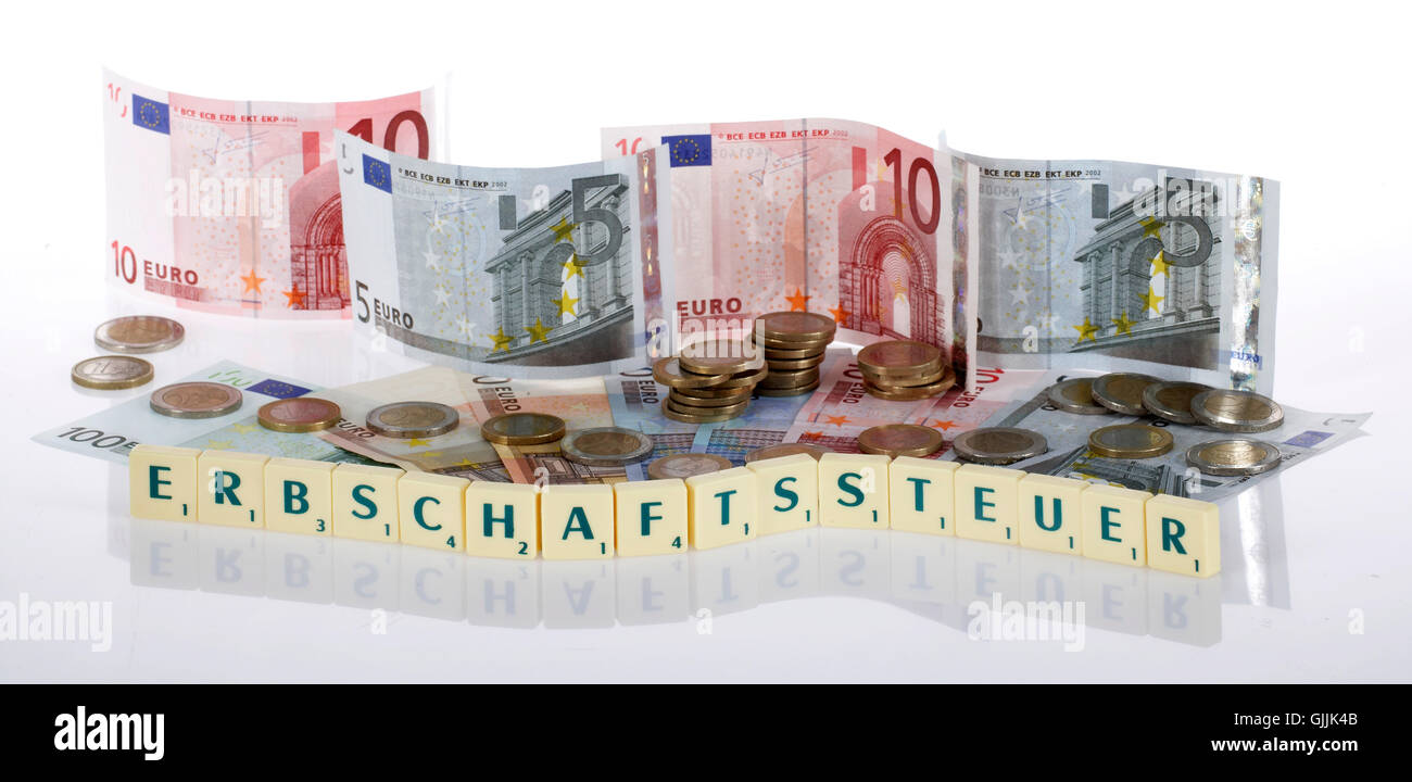 Pay court hi-res stock photography and images - Alamy