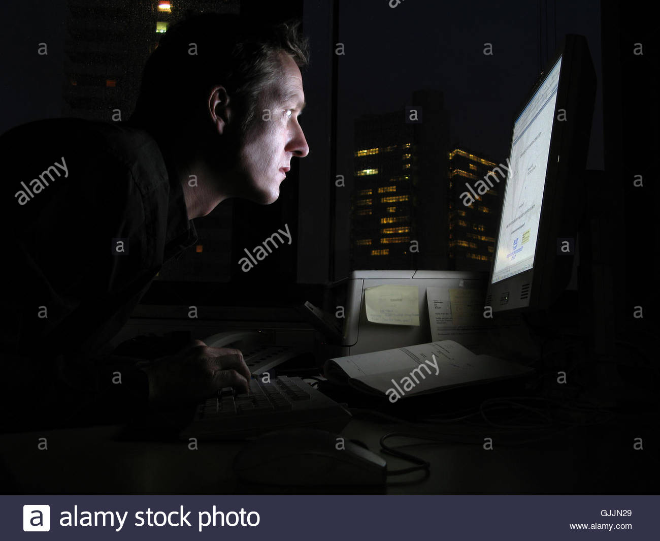 Night Shift Workers Stock Photos & Night Shift Workers Stock Images - Alamy