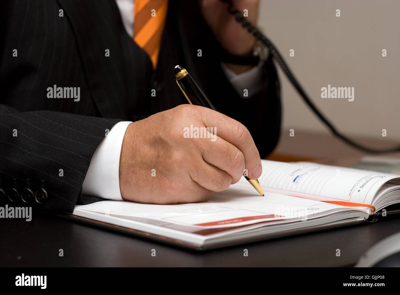 note memo hand Stock Photo - Alamy