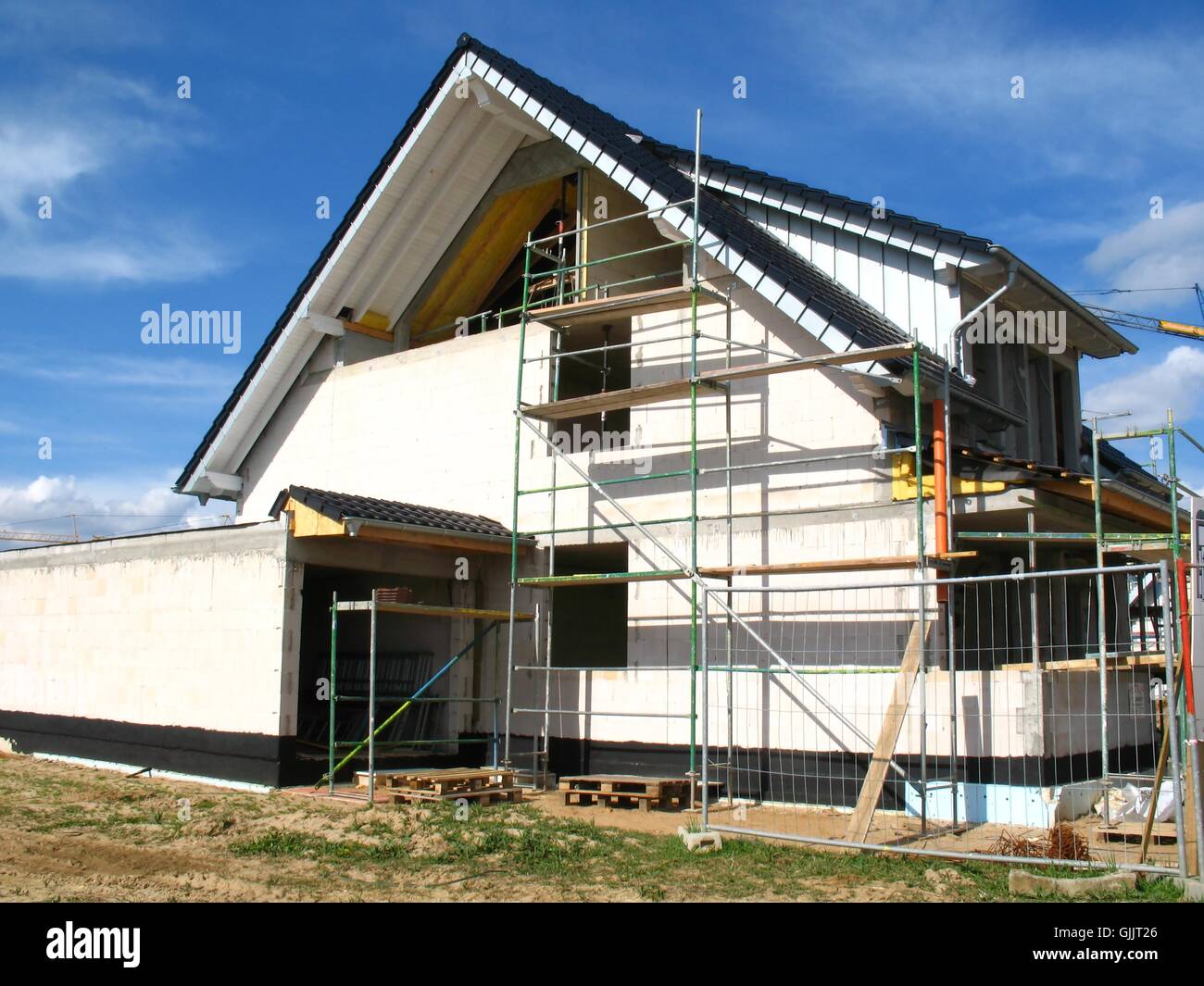 house building build Stock Photo - Alamy