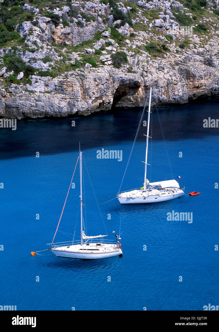 Swimmer ocean boat hi-res stock photography and images - Alamy