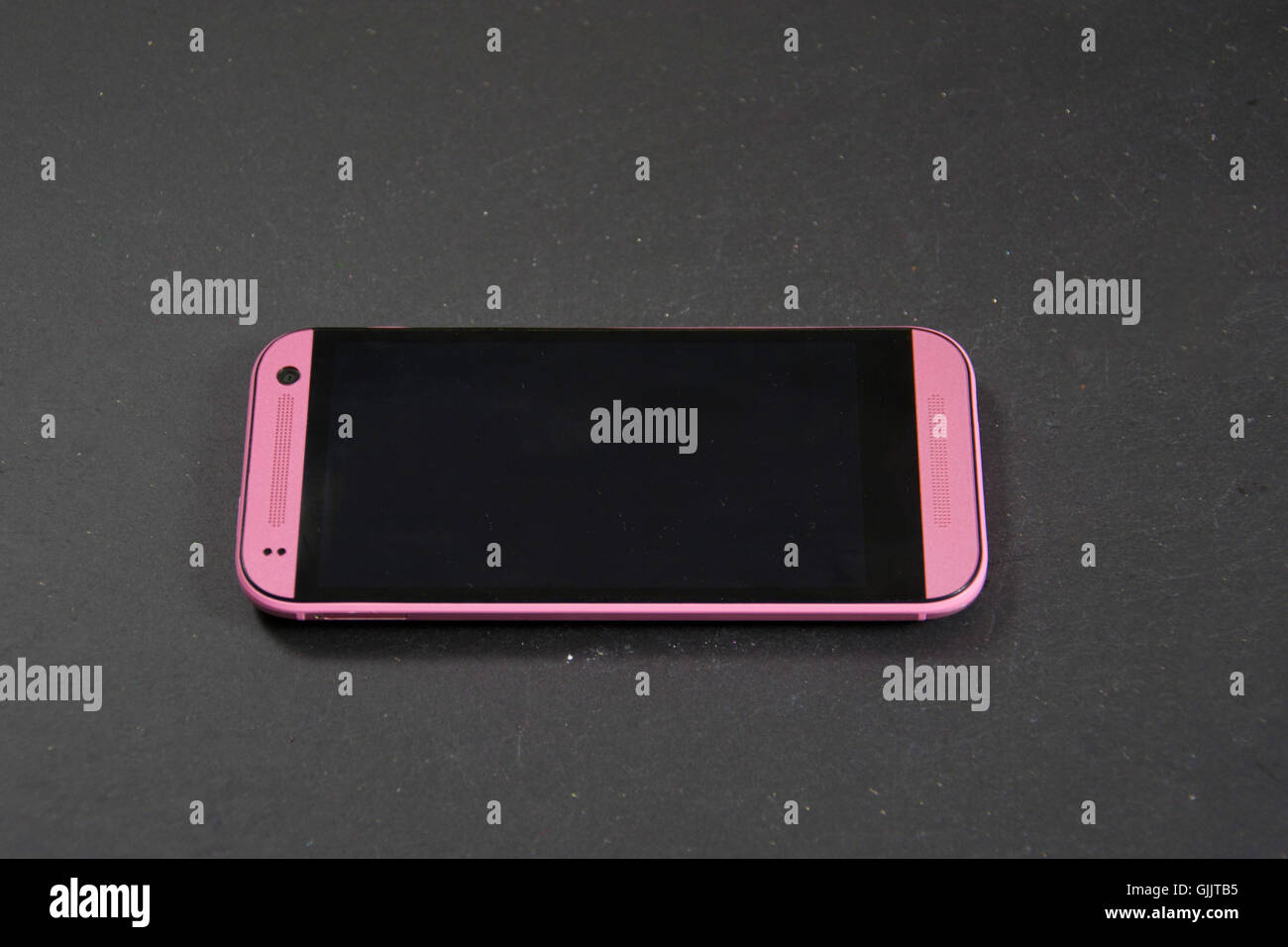 a pink smartphone Stock Photo - Alamy