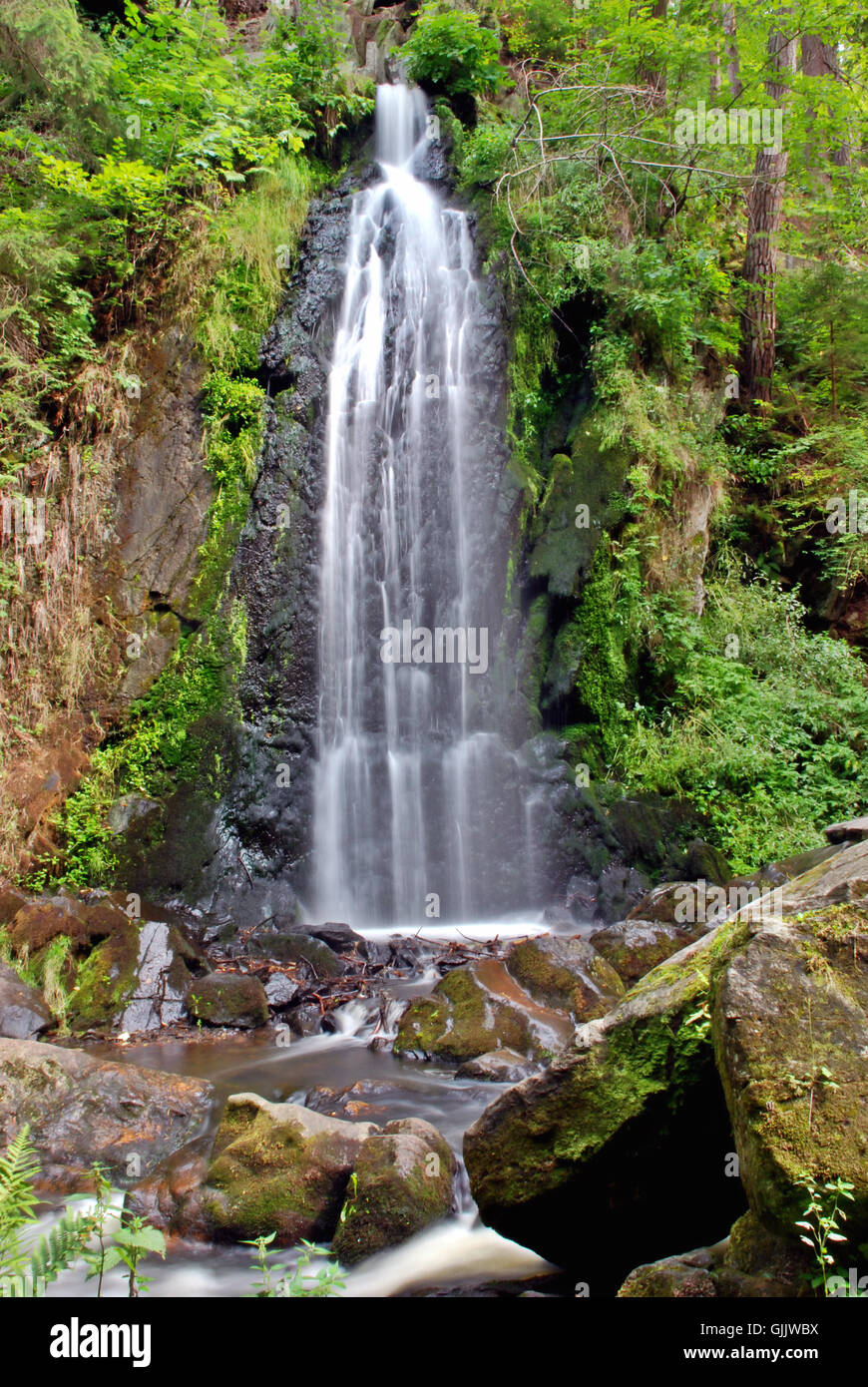 waterfall creek cascade Stock Photo - Alamy