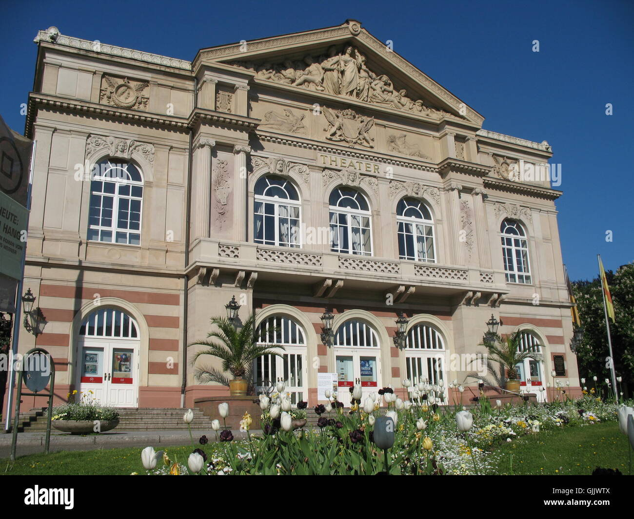 Act theatre hi-res stock photography and images - Alamy
