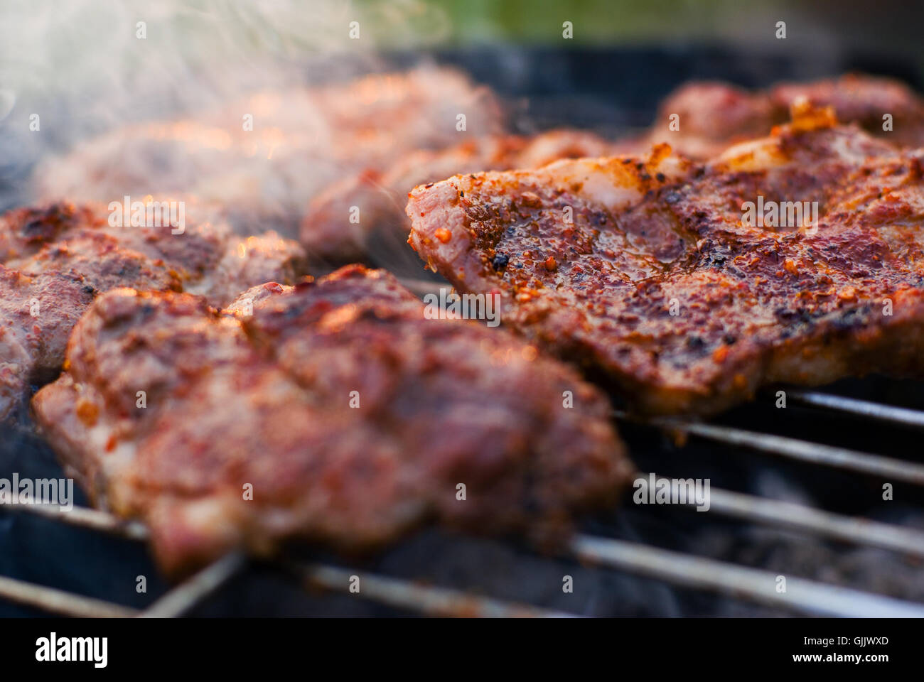 food aliment grill Stock Photo - Alamy