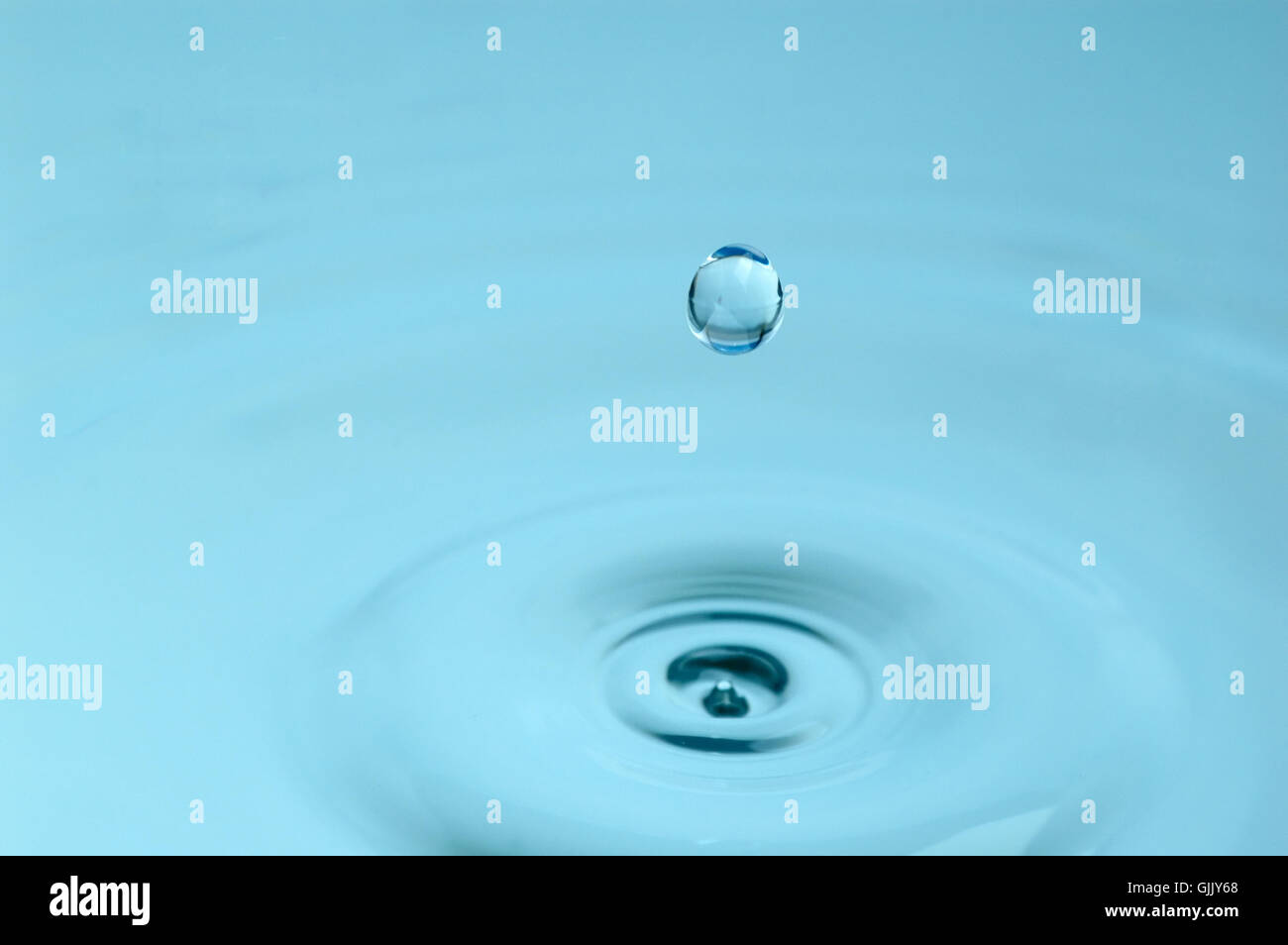 Micro drip hi-res stock photography and images - Alamy