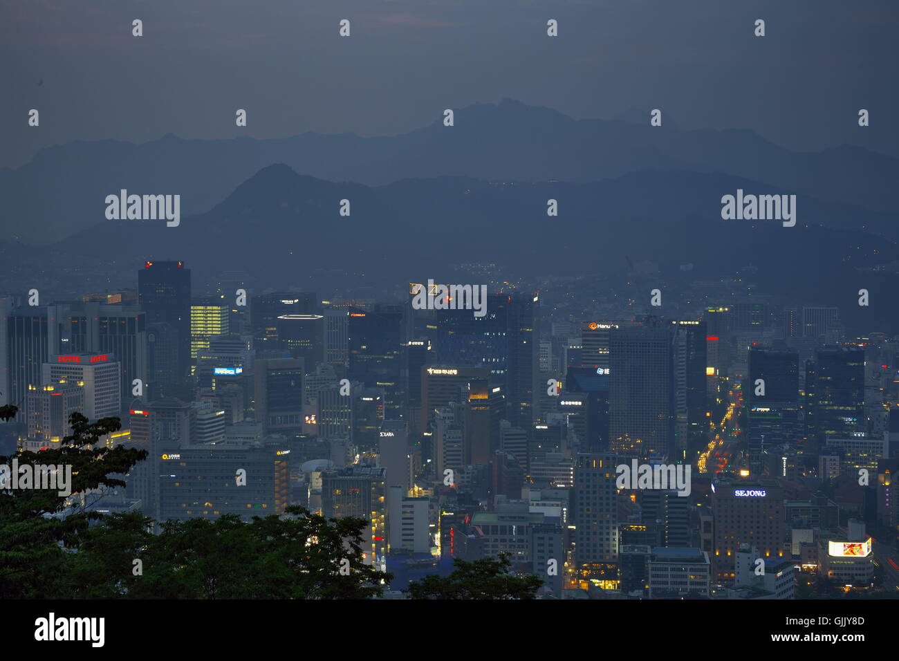 Seoul City View from N Seoul Tower, Namsan Park Stock Photo - Alamy