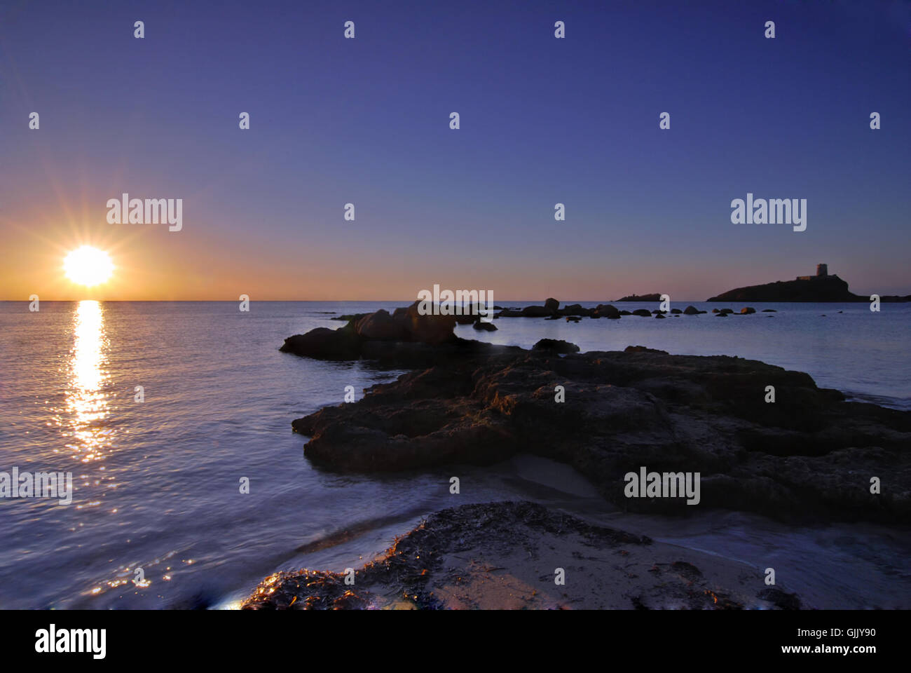 stone sunset sunrise Stock Photo - Alamy
