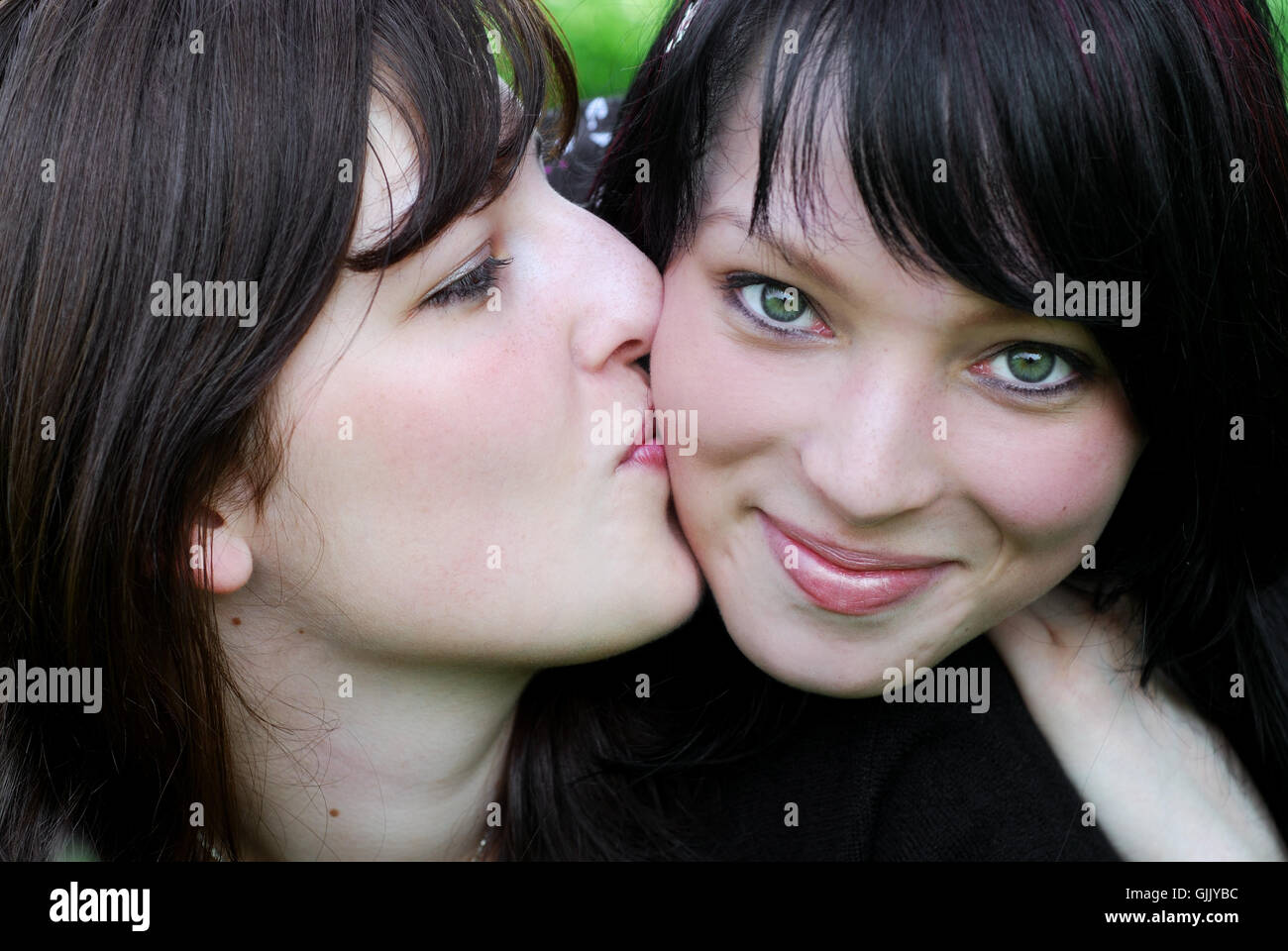 laugh laughs laughing Stock Photo - Alamy