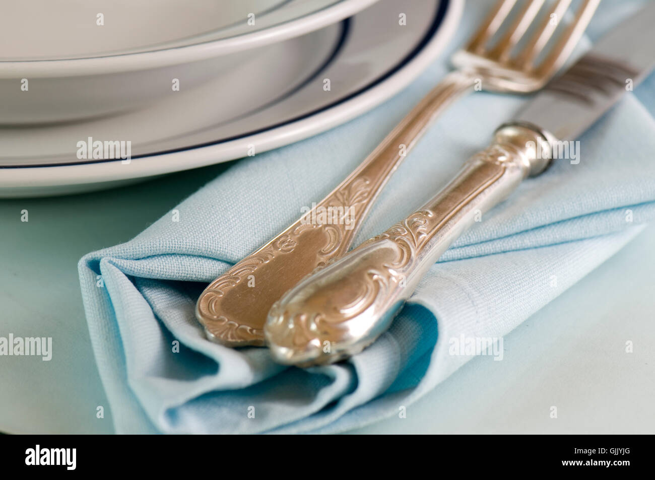 plate china covered Stock Photo - Alamy