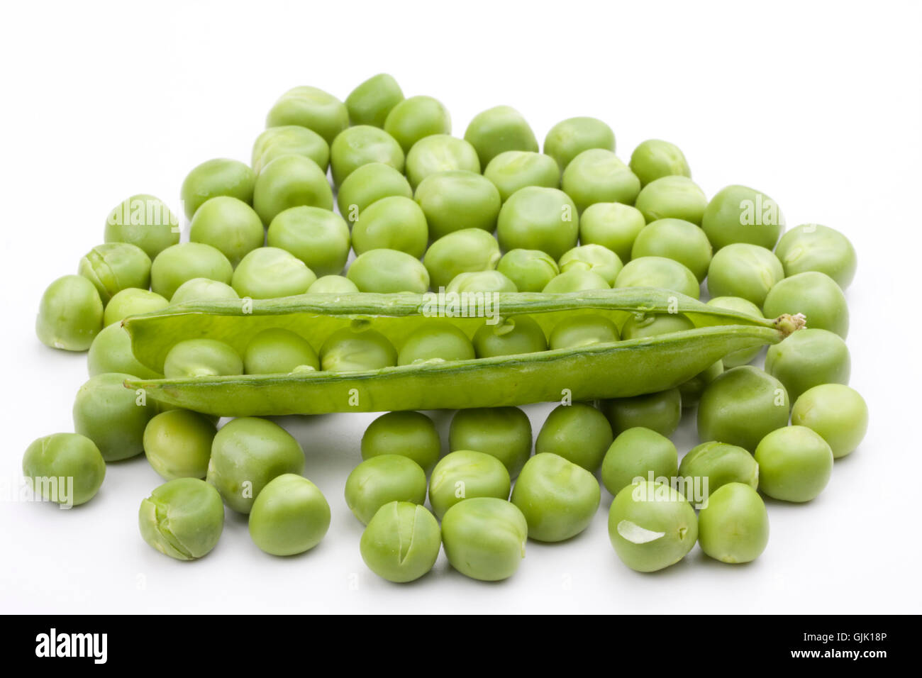 green vegetable pea Stock Photo - Alamy