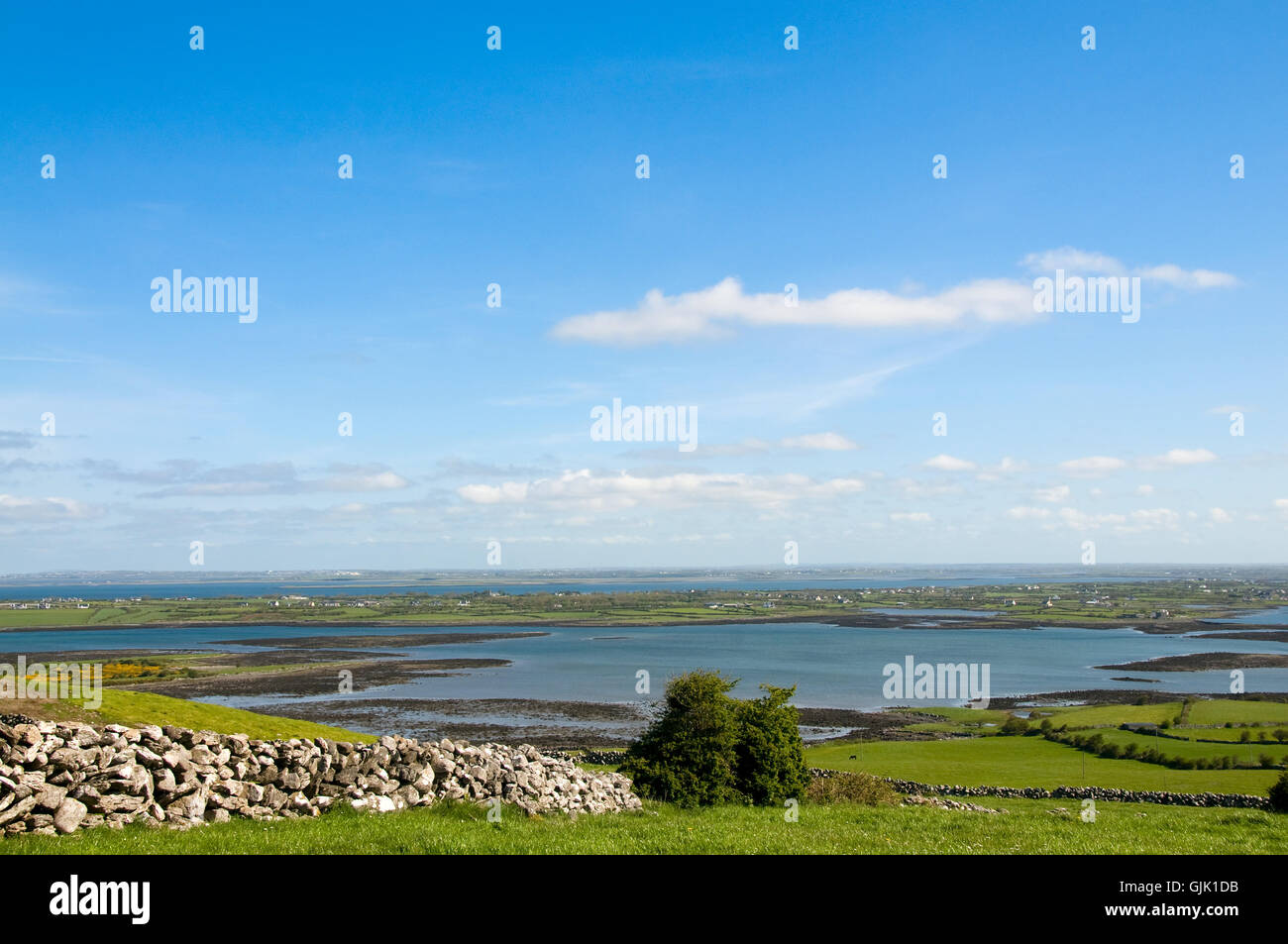 wall bay ireland Stock Photo - Alamy