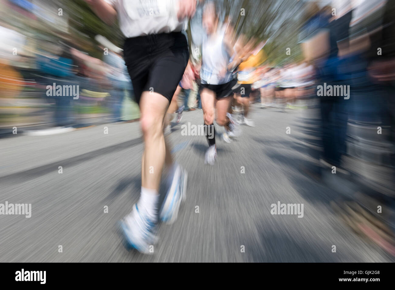 Marathon runs hi-res stock photography and images - Alamy