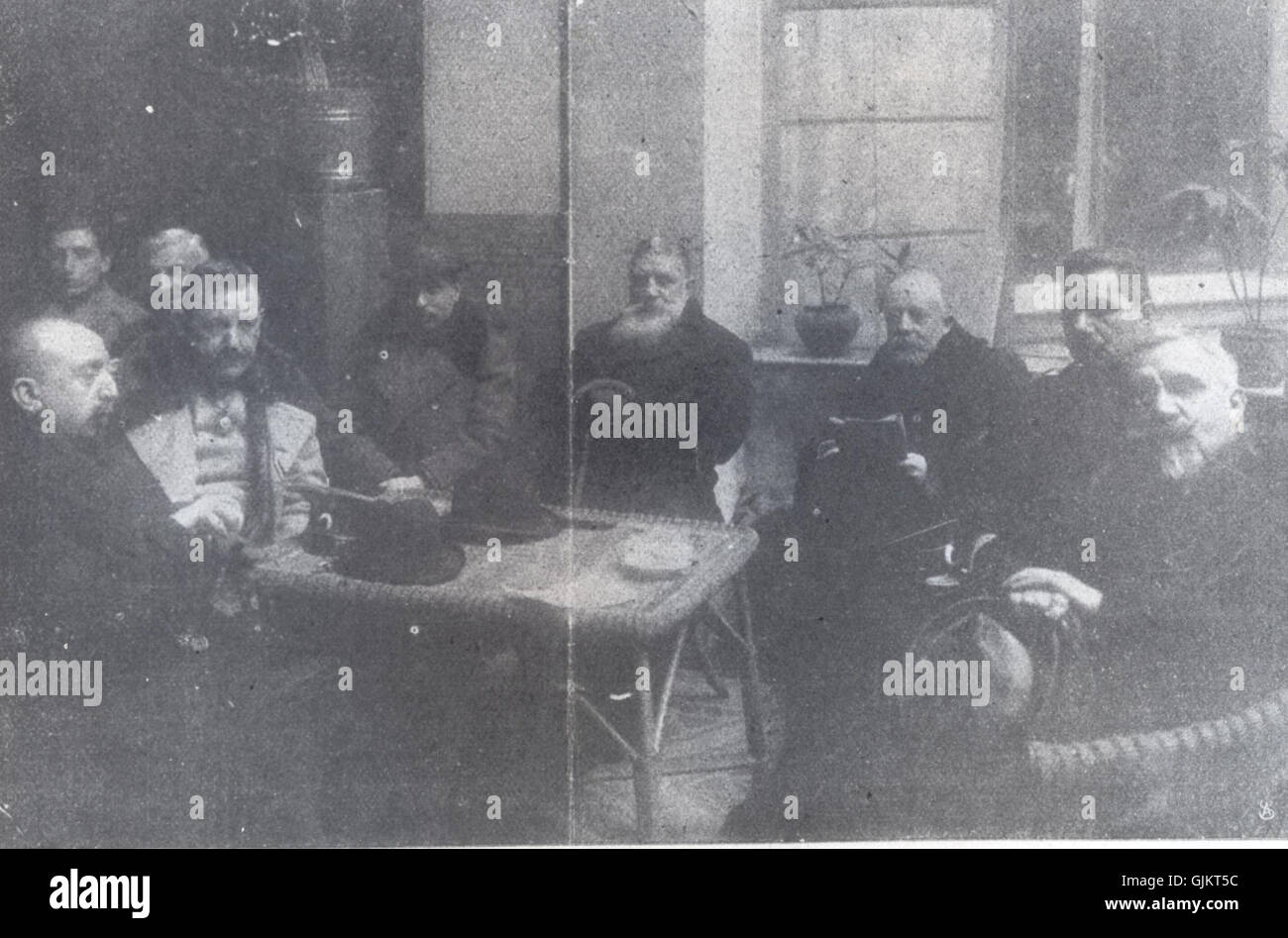 Treaty of brest litovsk hi-res stock photography and images - Alamy