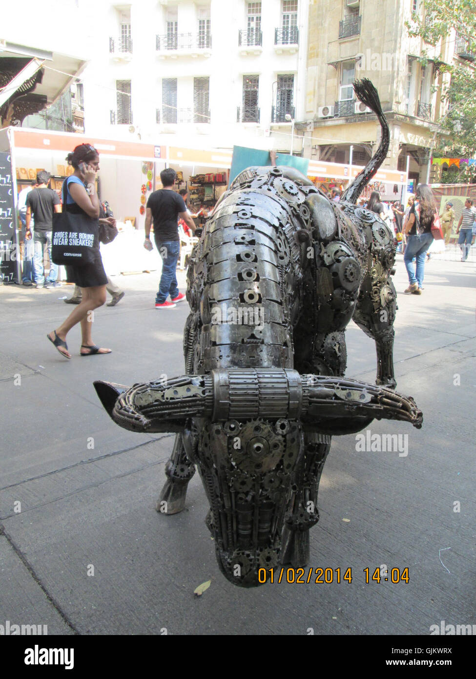 'BULL OF DALAL STREET' at Kala Ghoda Festival Stock Photo - Alamy