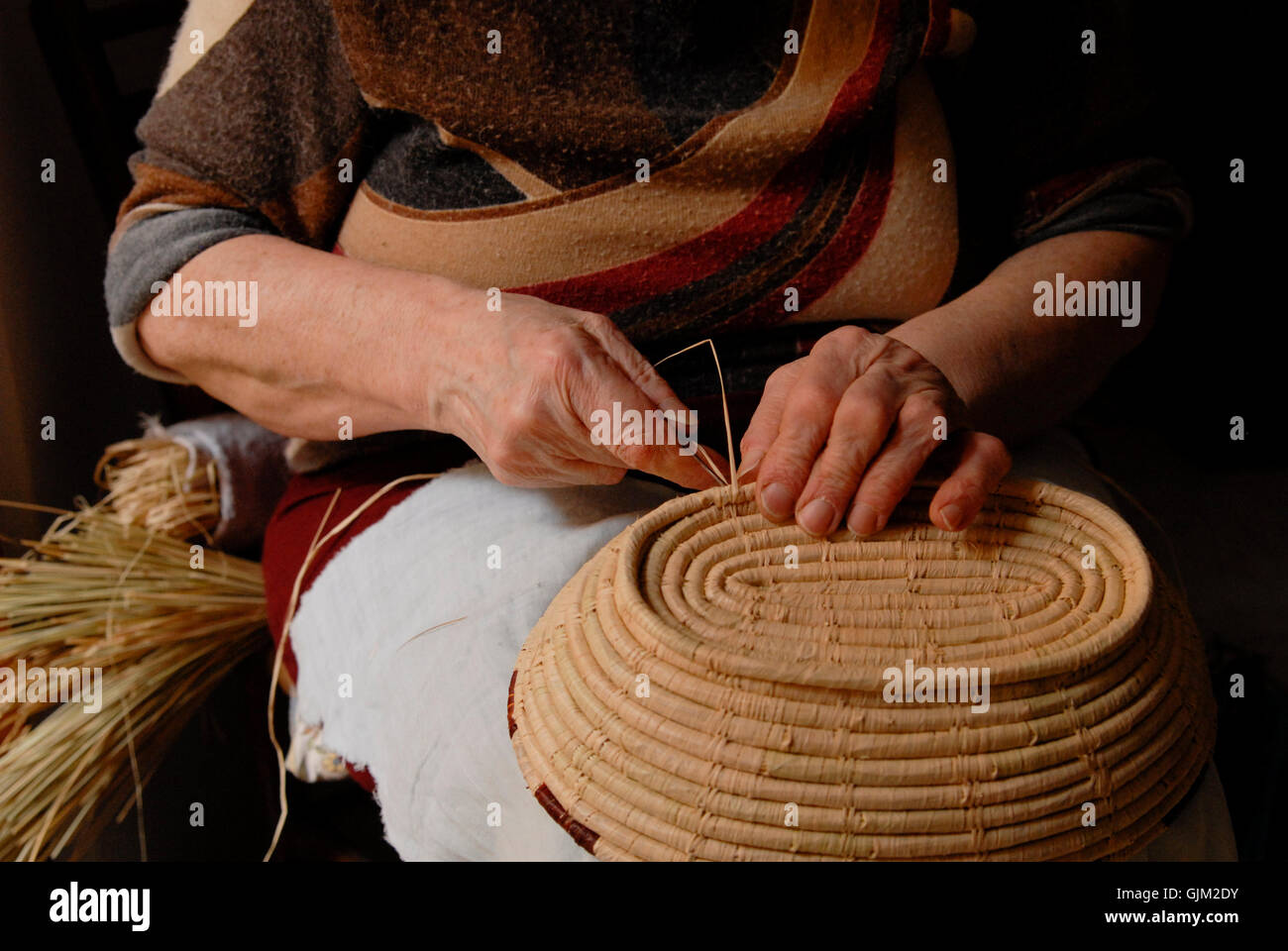 Hand basket hi-res stock photography and images - Alamy