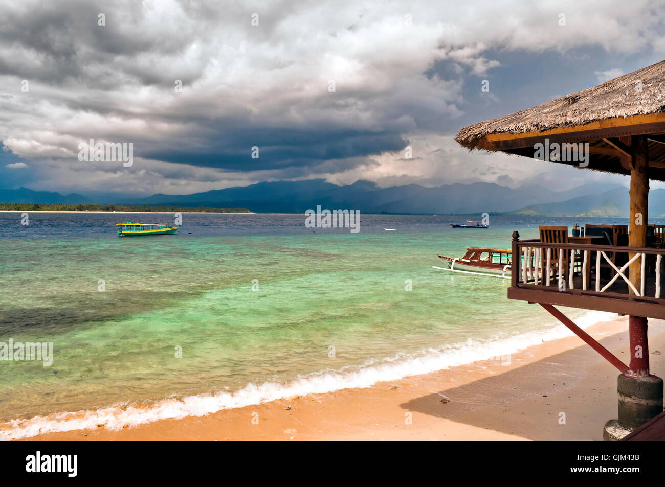 Wonderful tropical beach resort Stock Photo - Alamy