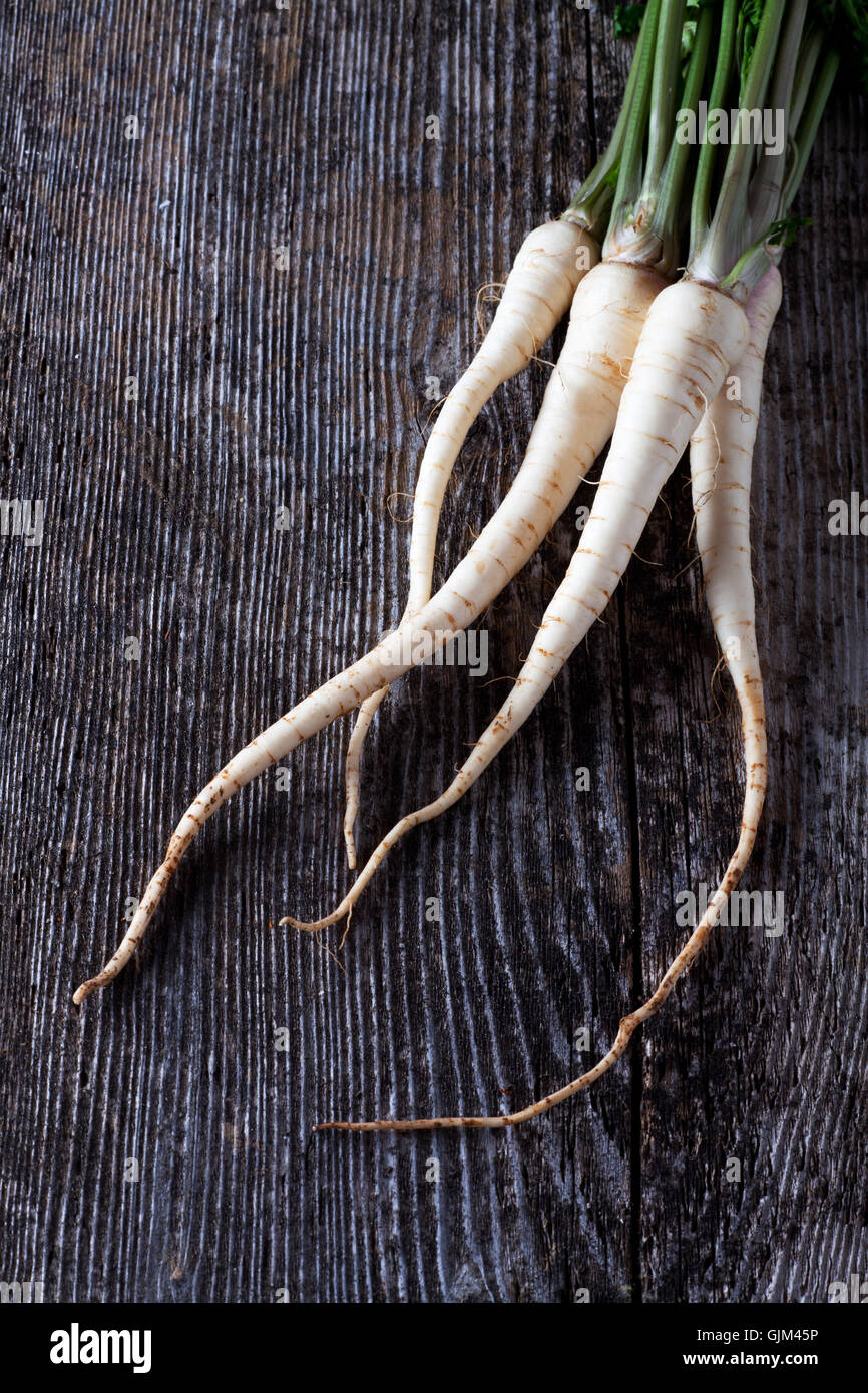 Plank roots hi-res stock photography and images - Alamy