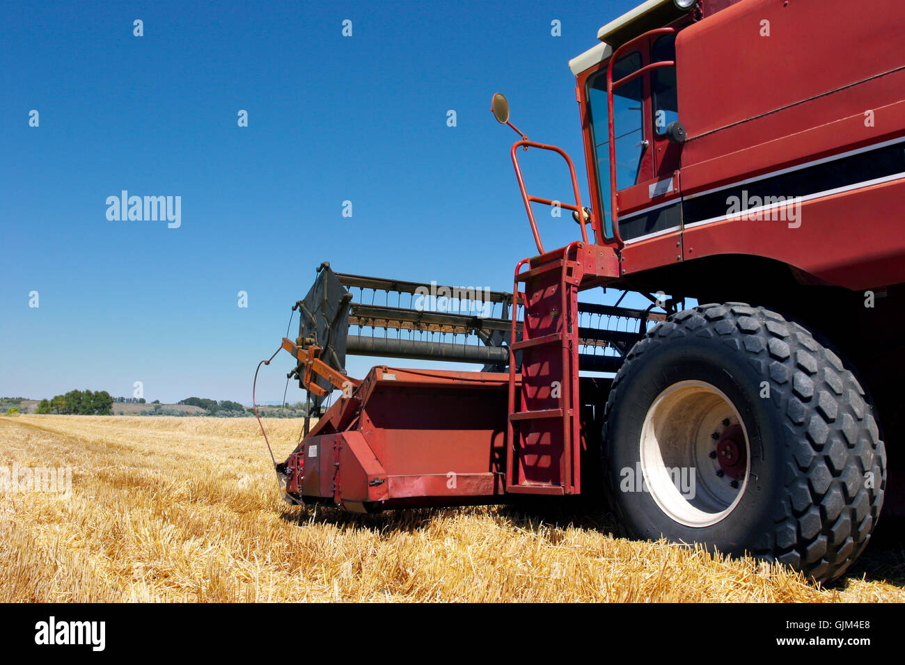 Close up agriculture combine countryside hi-res stock photography and ...