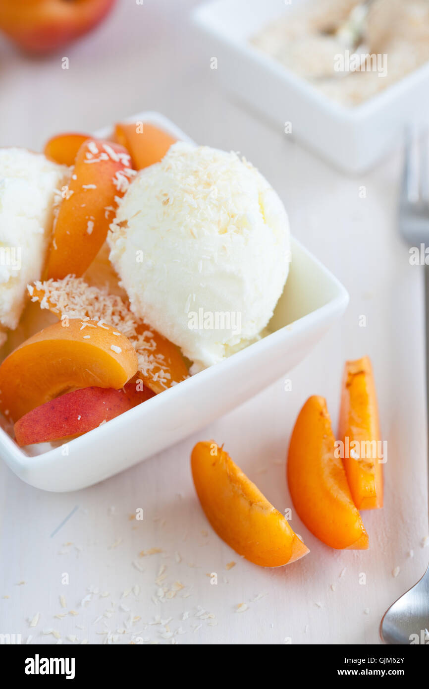 Apricot icecream hi-res stock photography and images - Alamy