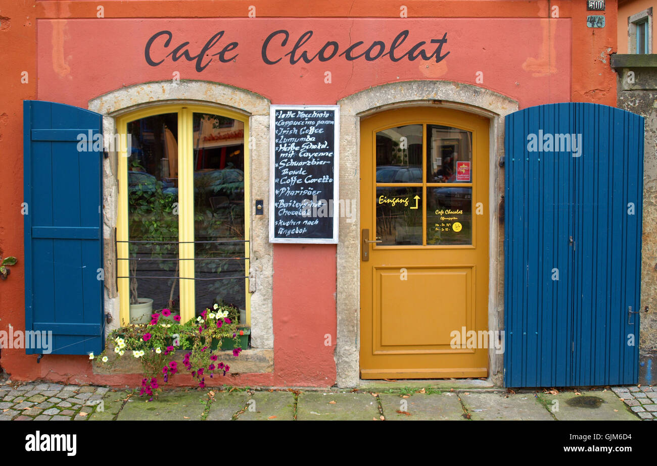 cafe house building Stock Photo - Alamy