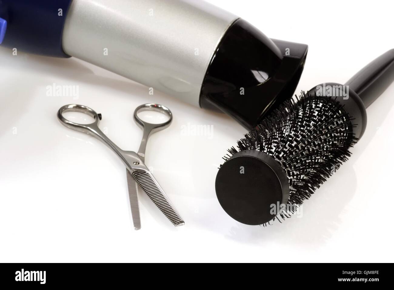 scissors scissor hairbrush Stock Photo - Alamy