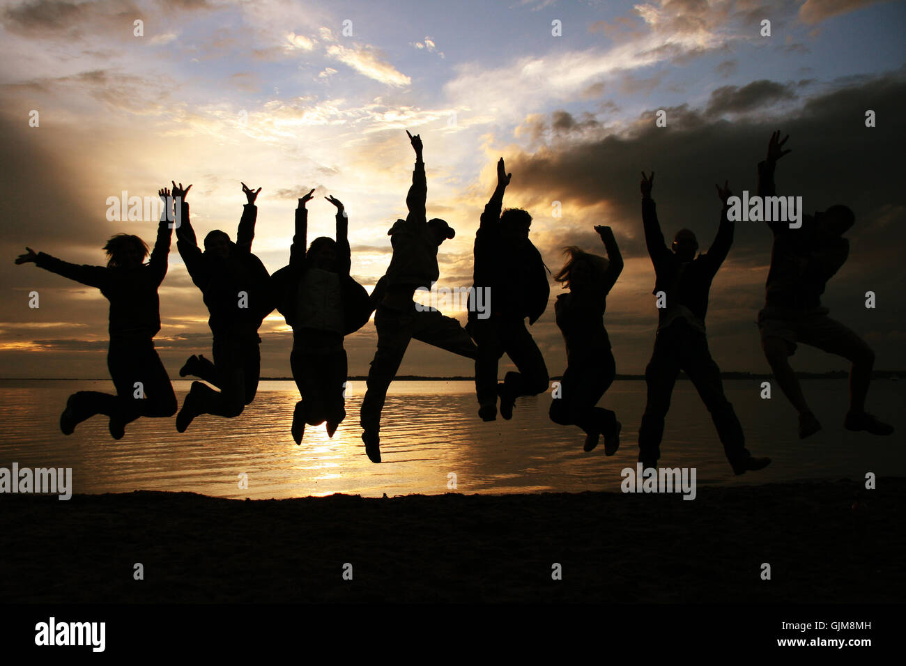 Mirroring people hi-res stock photography and images - Alamy