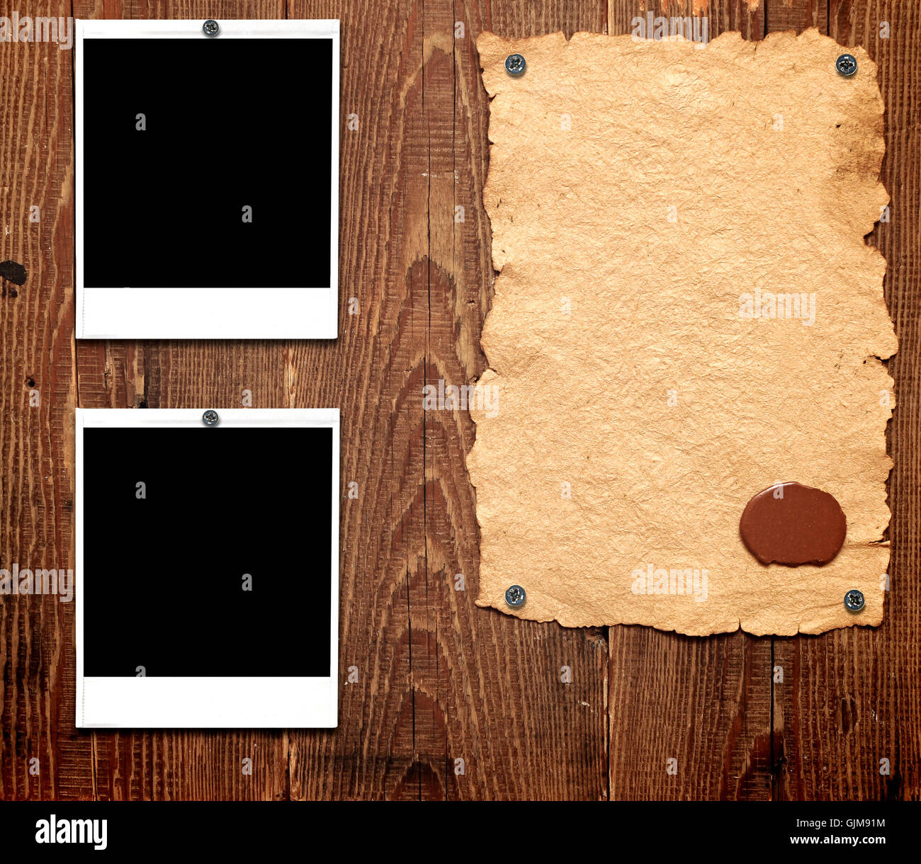 old paper and photo frames on the wooden wall Stock Photo - Alamy