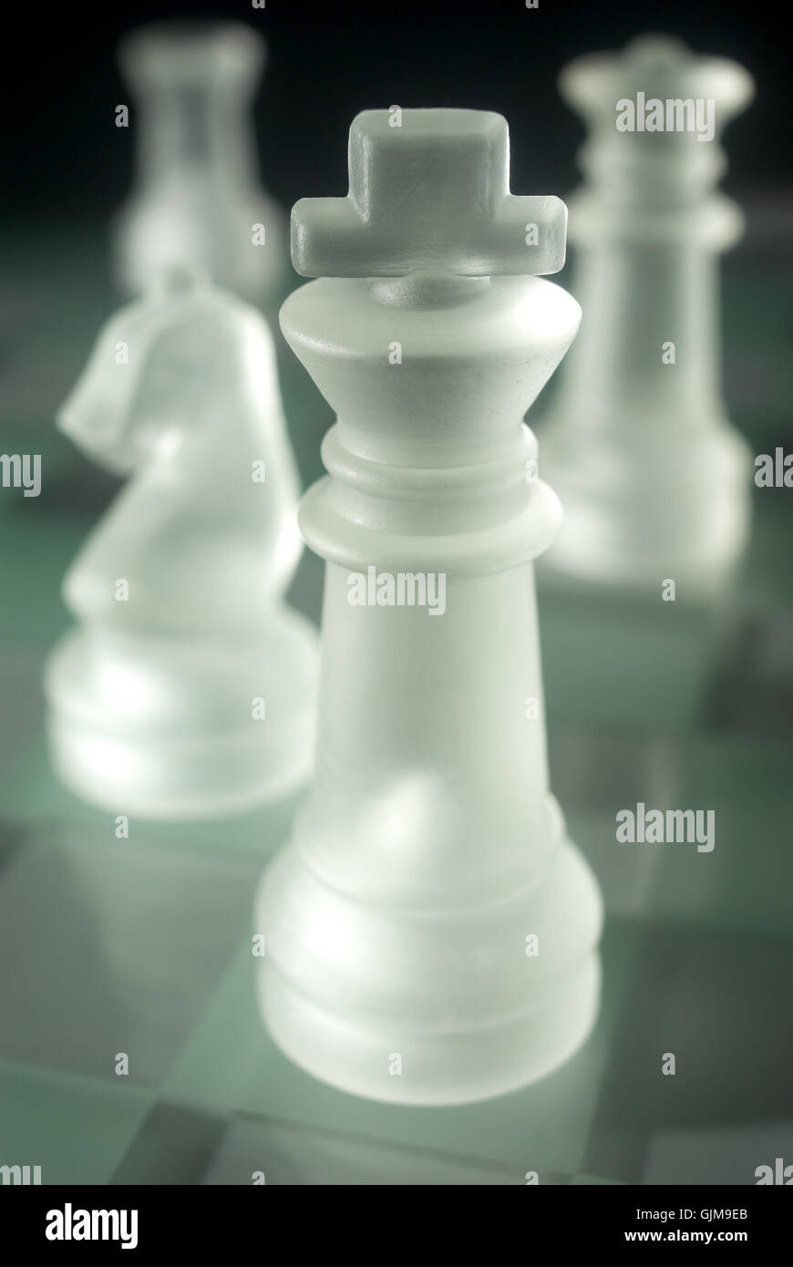 Army chess hi-res stock photography and images - Alamy