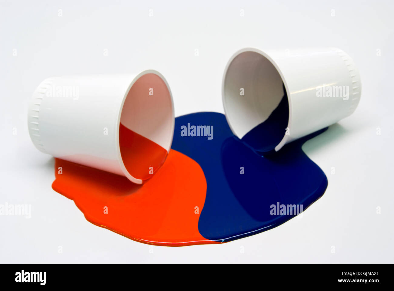 Pigment container hi-res stock photography and images - Alamy