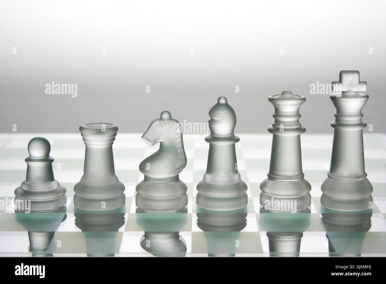 Army chess hi-res stock photography and images - Alamy