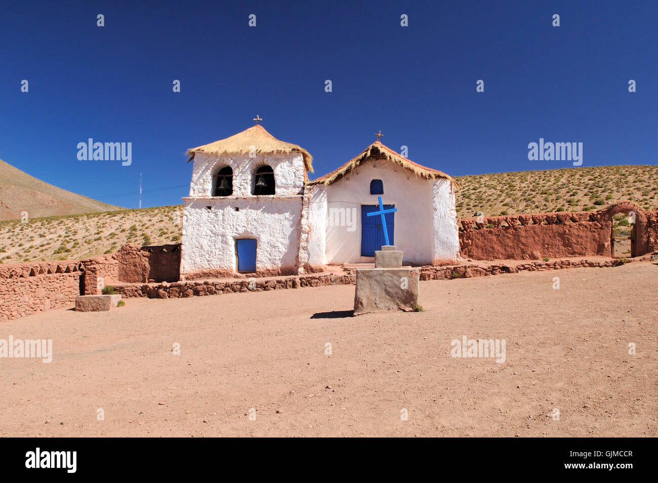Wall adobe chile hi-res stock photography and images - Alamy