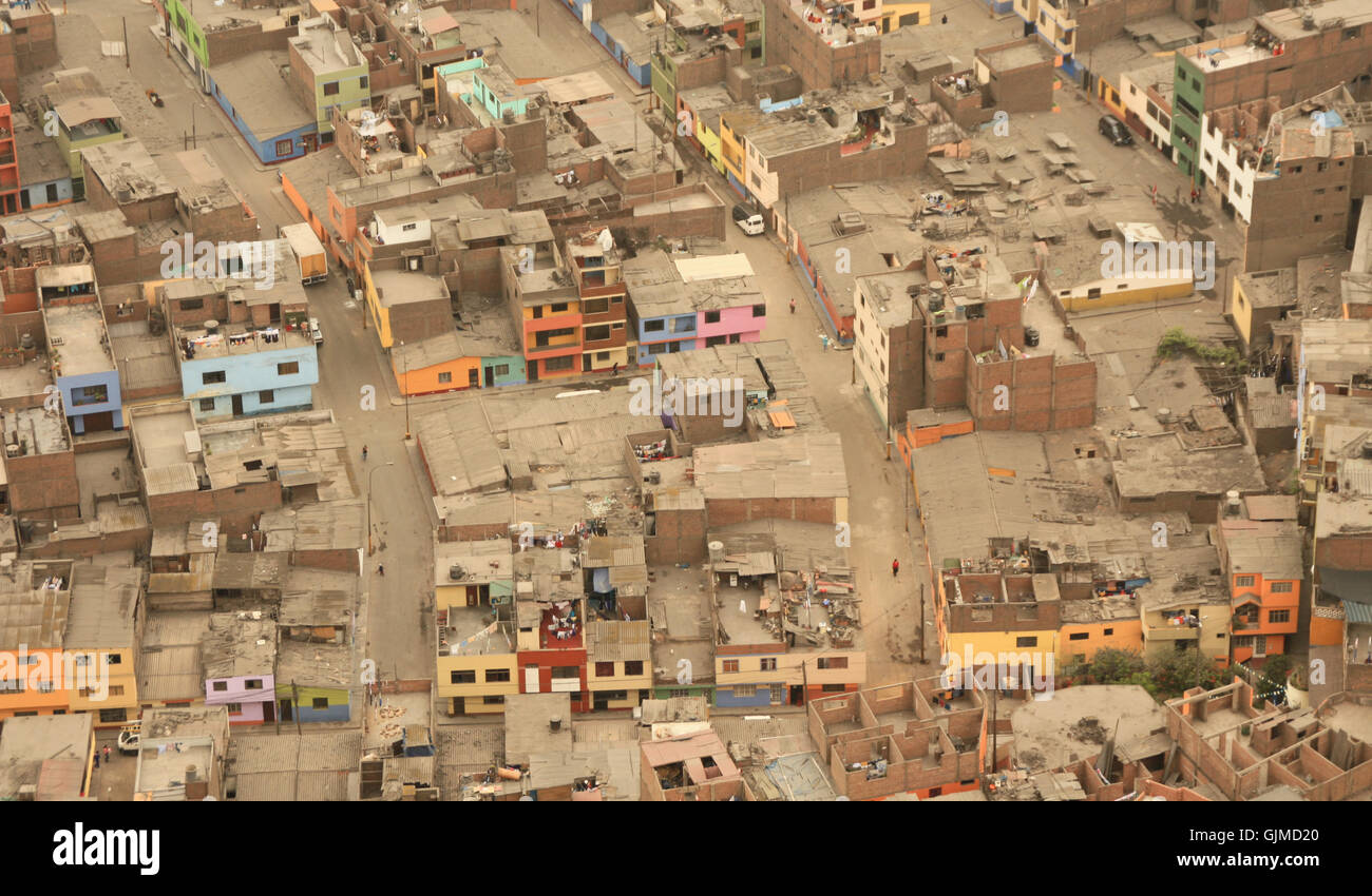 Peru slum peru poverty hi-res stock photography and images - Alamy
