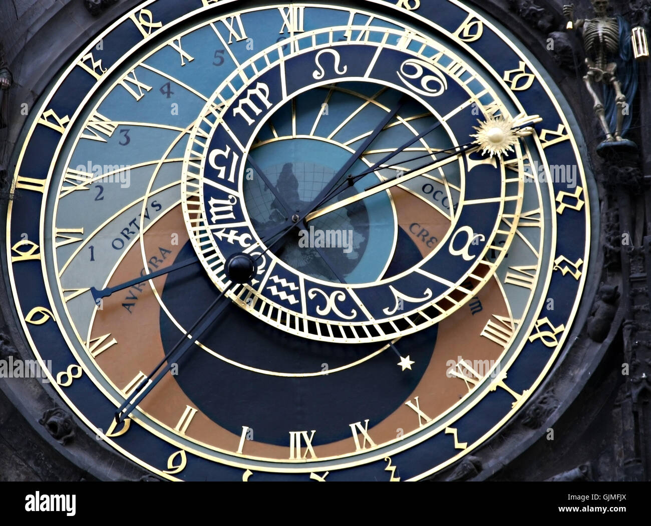 Old town clock hi-res stock photography and images - Alamy