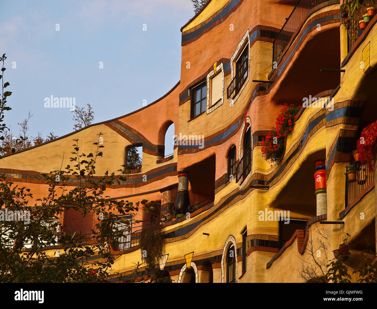 darmstadt residential complex waldspirale Stock Photo - Alamy