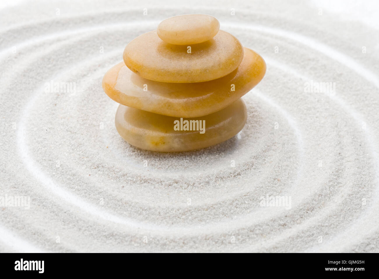 balance equilibrium stack Stock Photo - Alamy