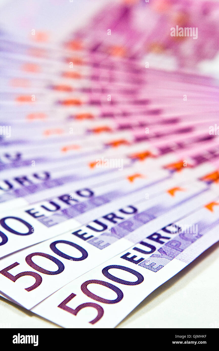 500 euro bills hi-res stock photography and images - Alamy