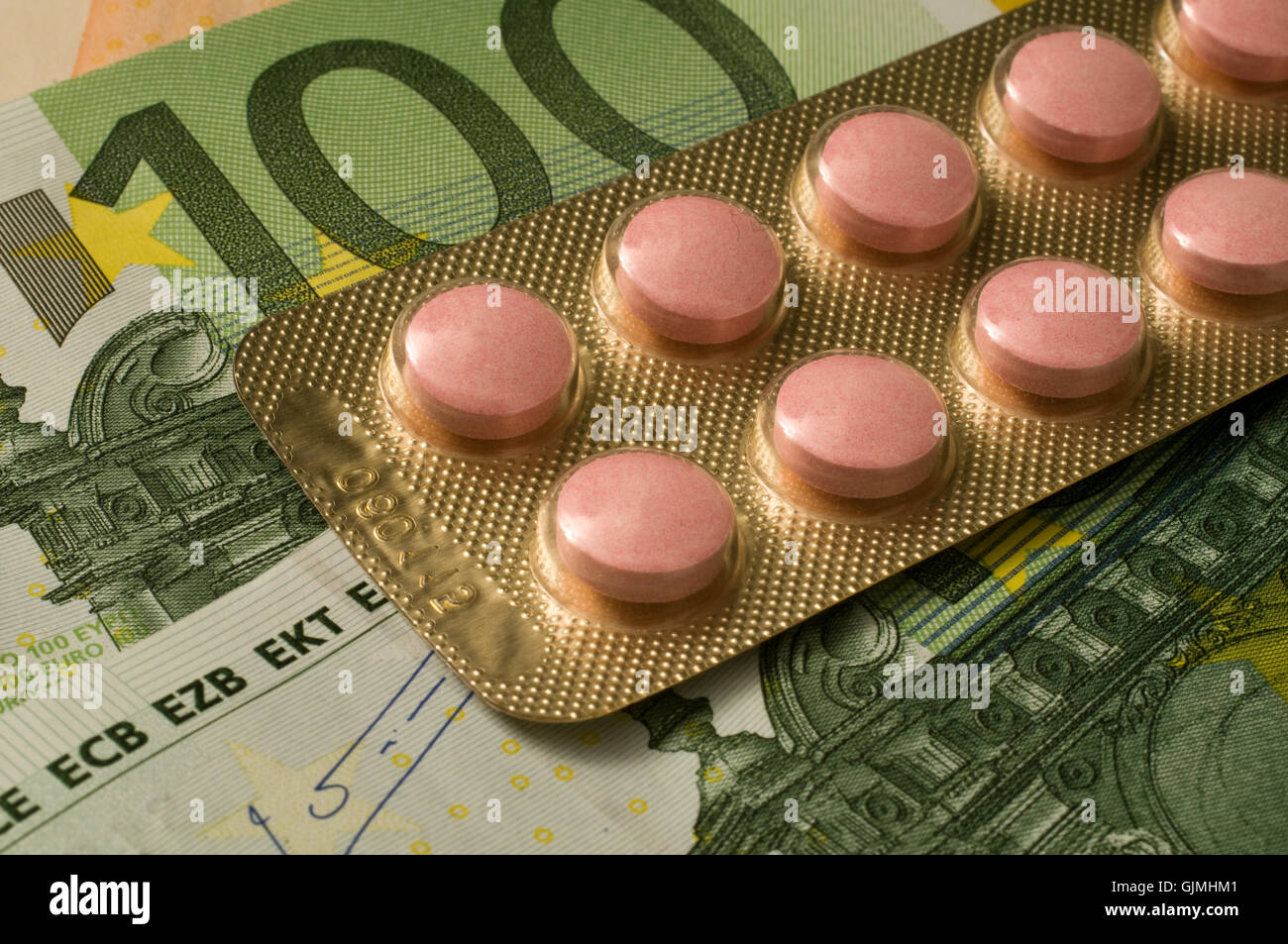 Tablettenbox High Resolution Stock Photography and Images - Alamy