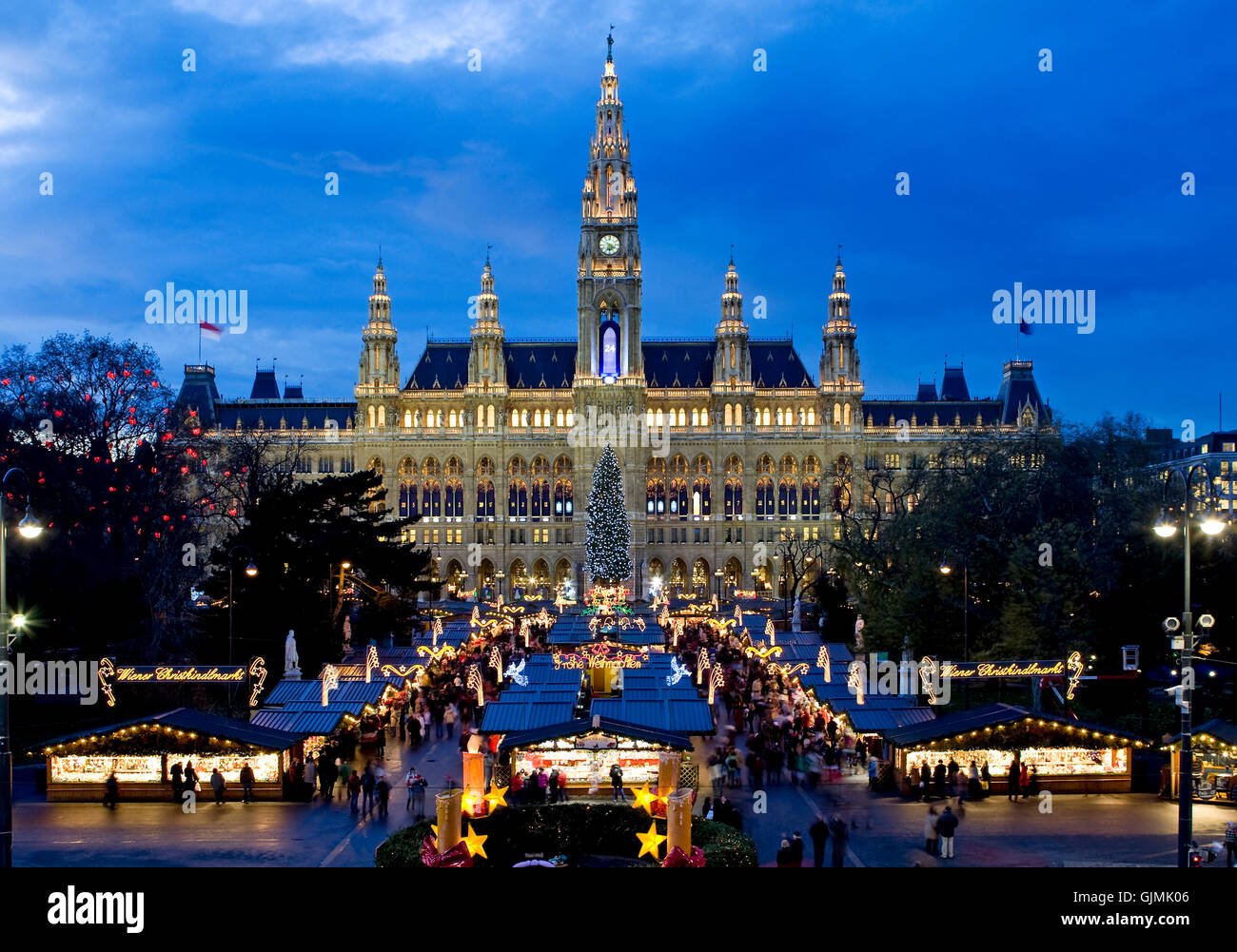 Market town hall hi-res stock photography and images - Alamy