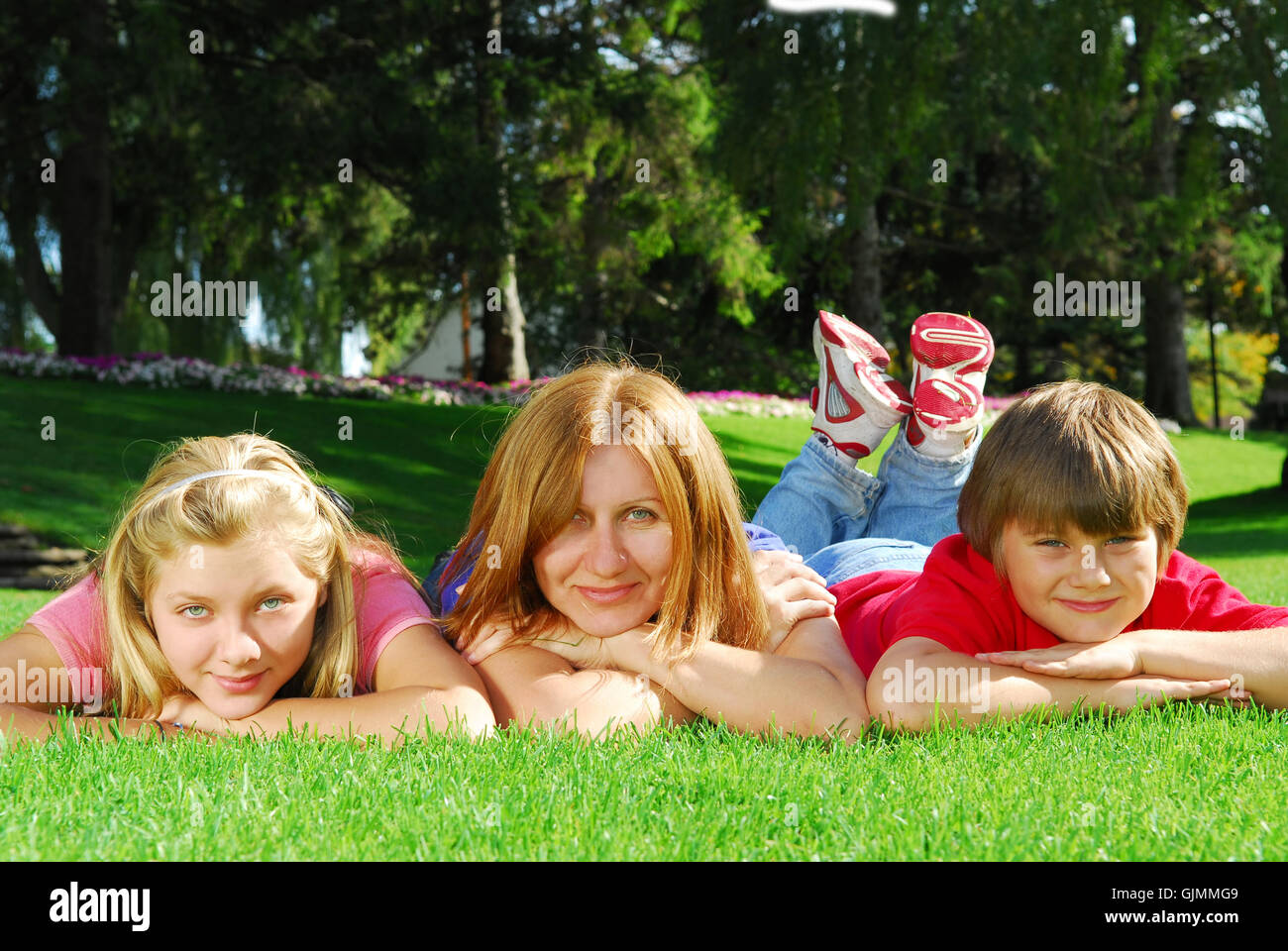 laugh laughs laughing Stock Photo - Alamy