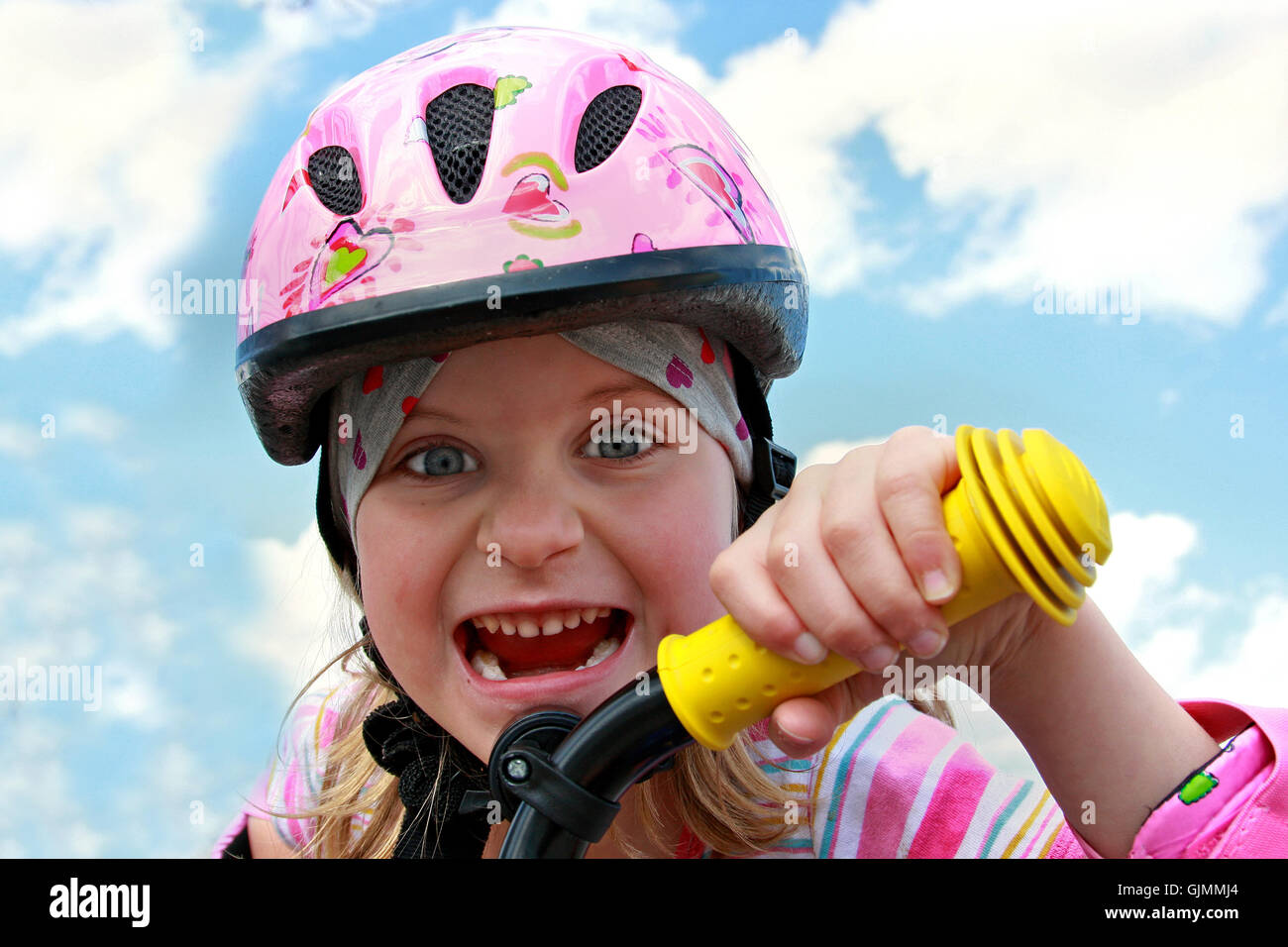 Ellenbogenschutzer hi-res stock photography and images - Alamy
