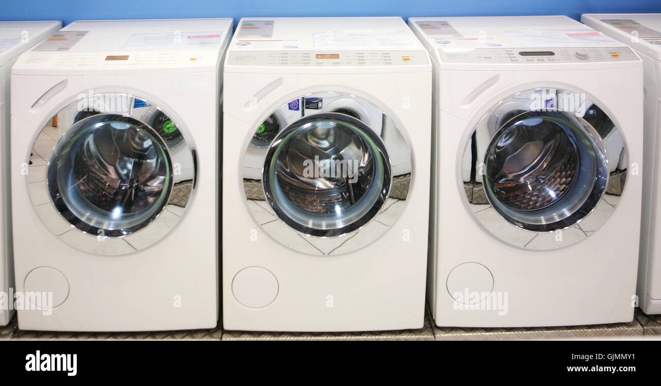 Wash machines hi-res stock photography and images - Alamy