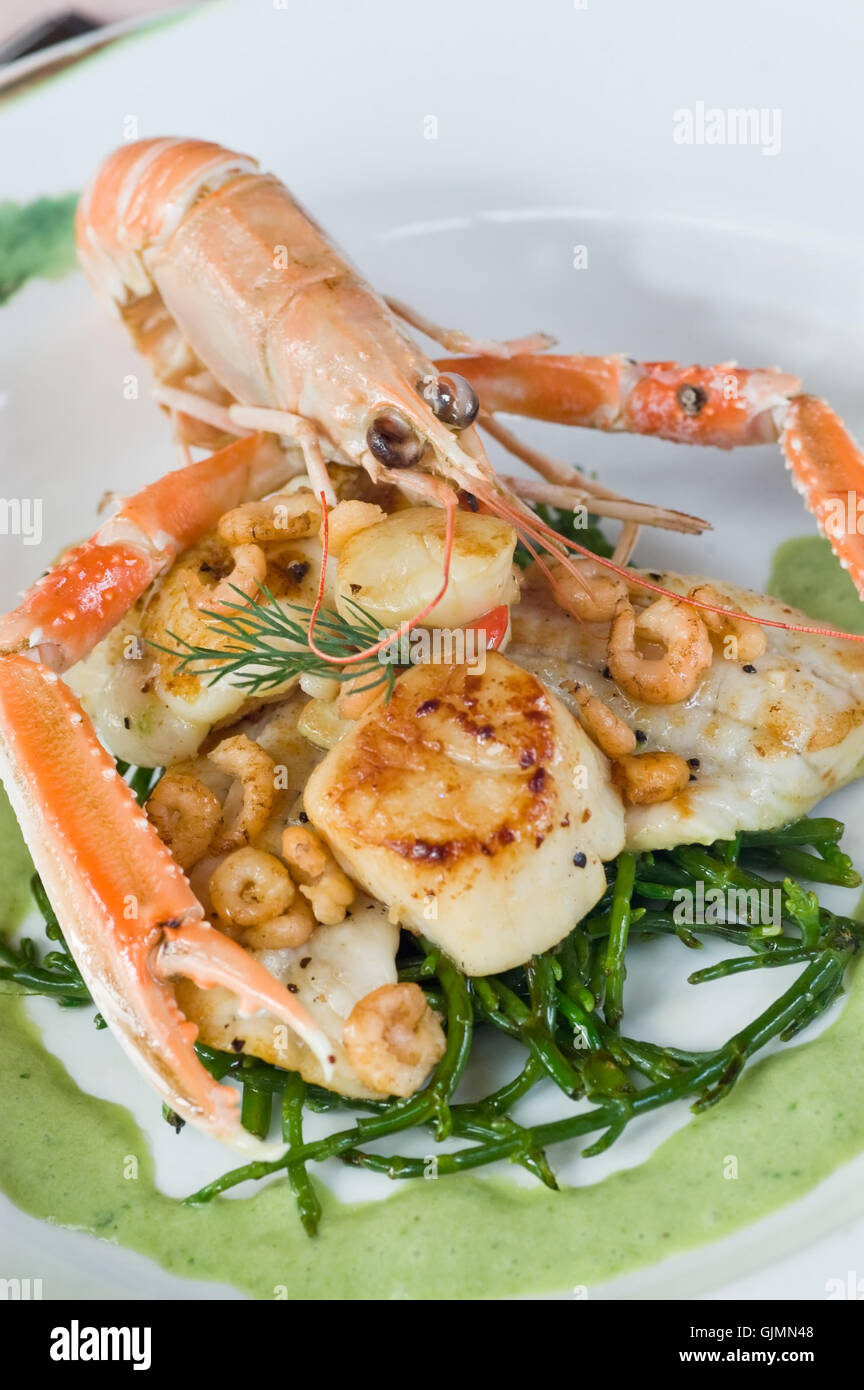 shrimp claws scallops Stock Photo - Alamy