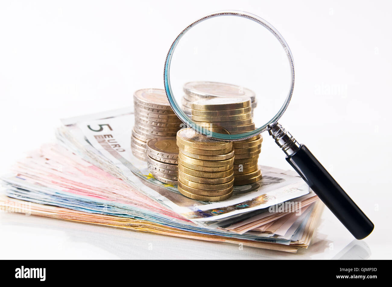 Magnifier pictogram hi-res stock photography and images - Alamy