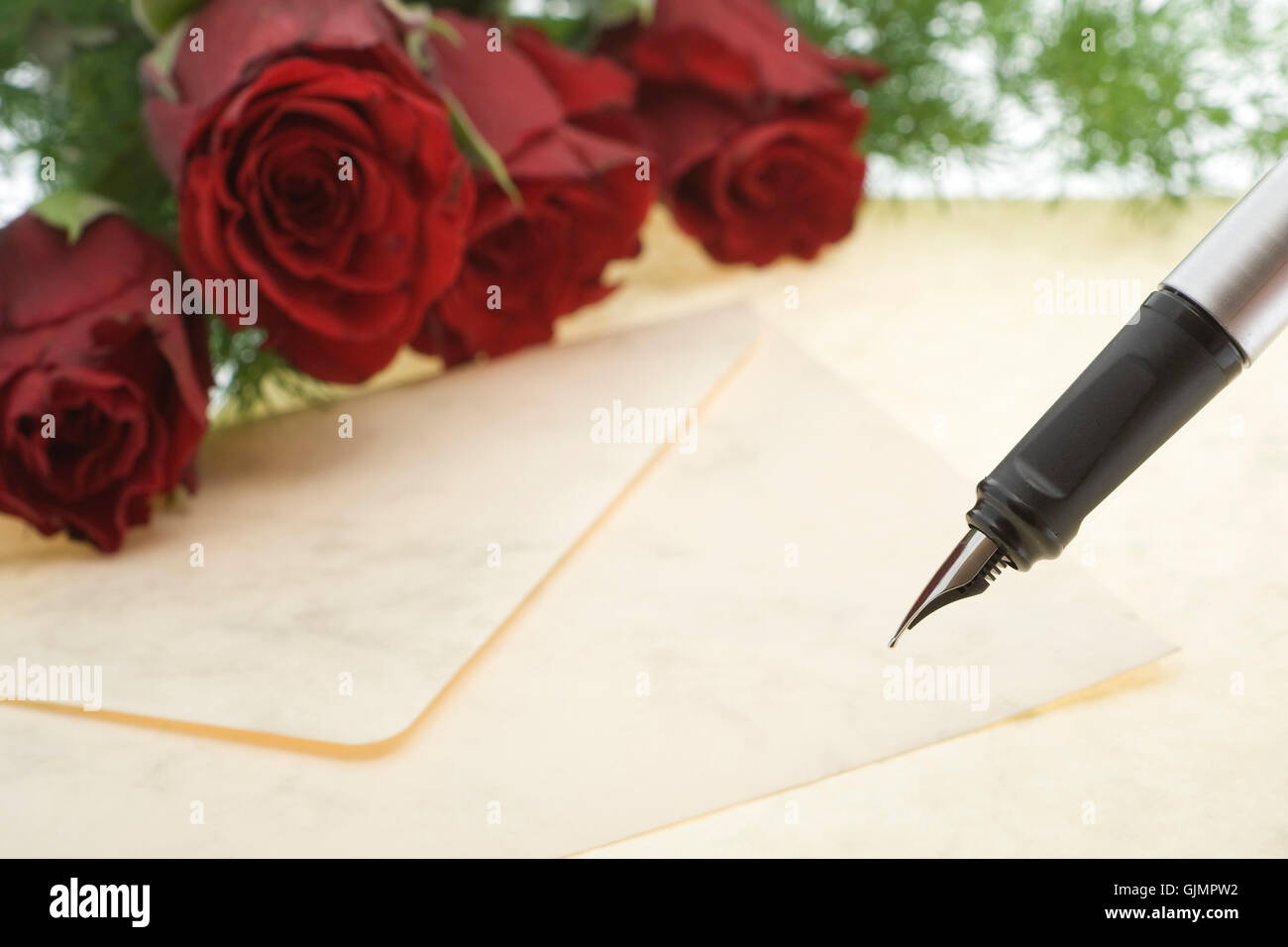 roses valentines day letter Stock Photo - Alamy
