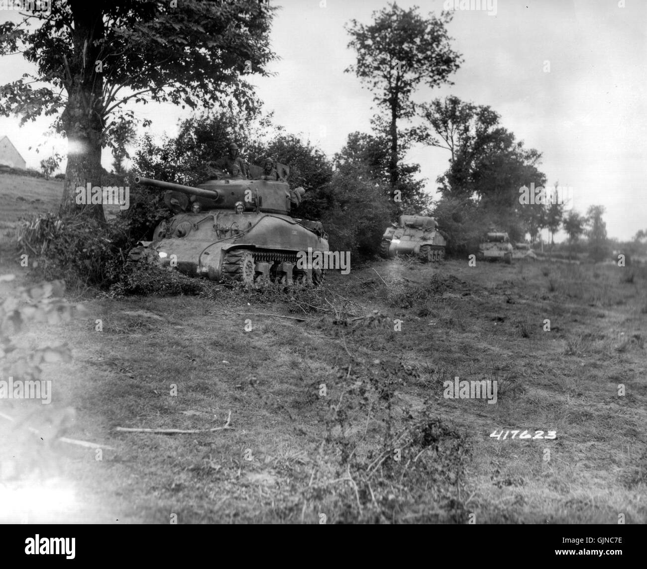 D day sherman tank normandy Black and White Stock Photos & Images - Alamy
