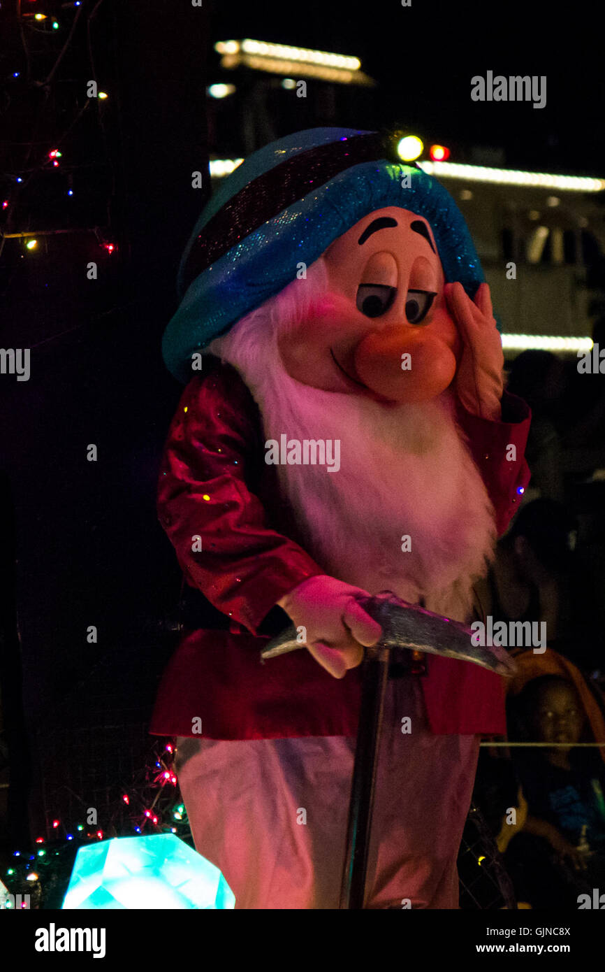 Electrical parade hi-res stock photography and images - Alamy