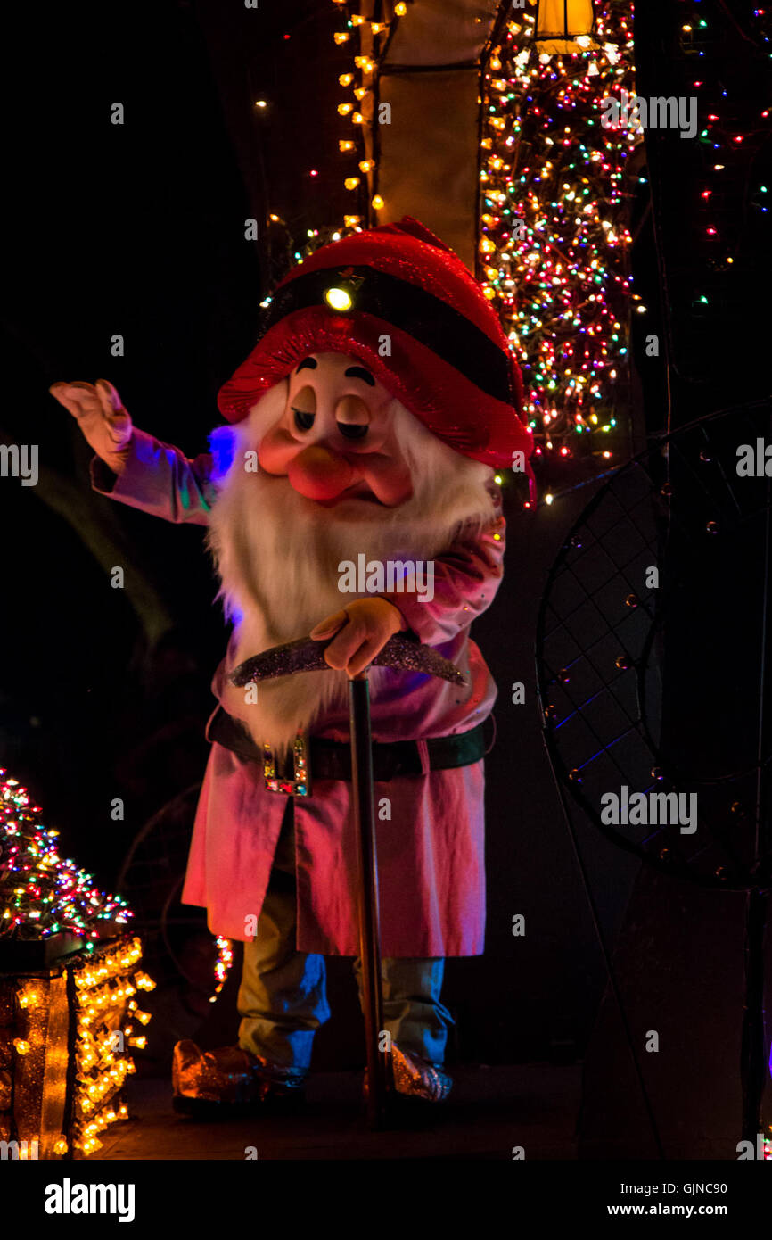 The Main Street Electrical Parade is a classic Disney nighttime parade ...