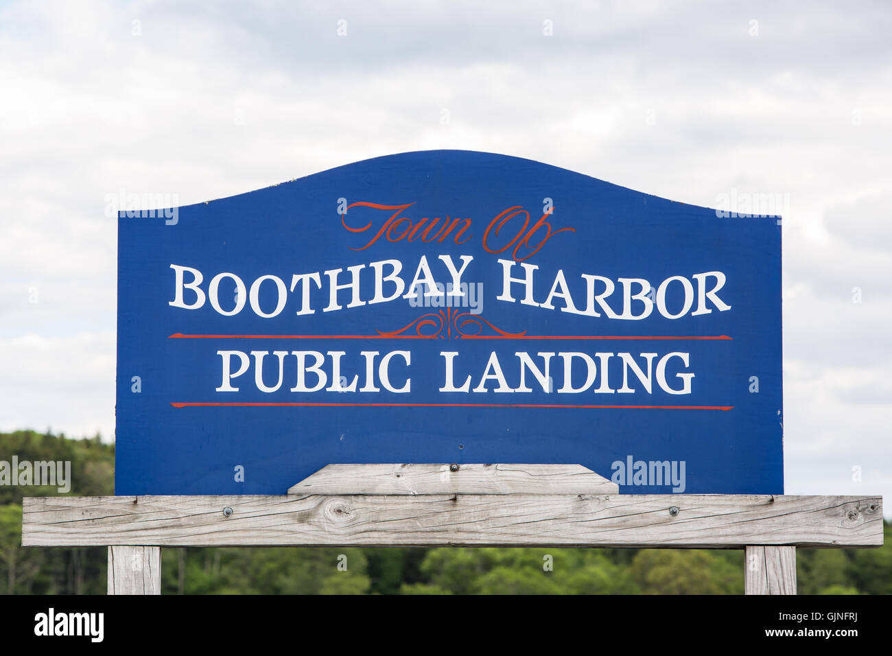 Boothbay Harbor Public Landing sign Stock Photo - Alamy